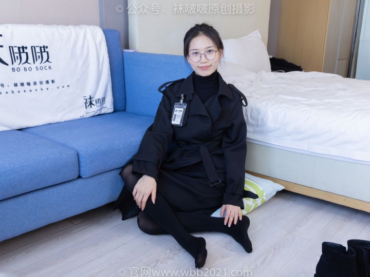 [BoBoSocks袜啵啵] No.365 芝士-短靴、平底鞋、厚黑丝、厚灰丝 [140P1V6.33GB]